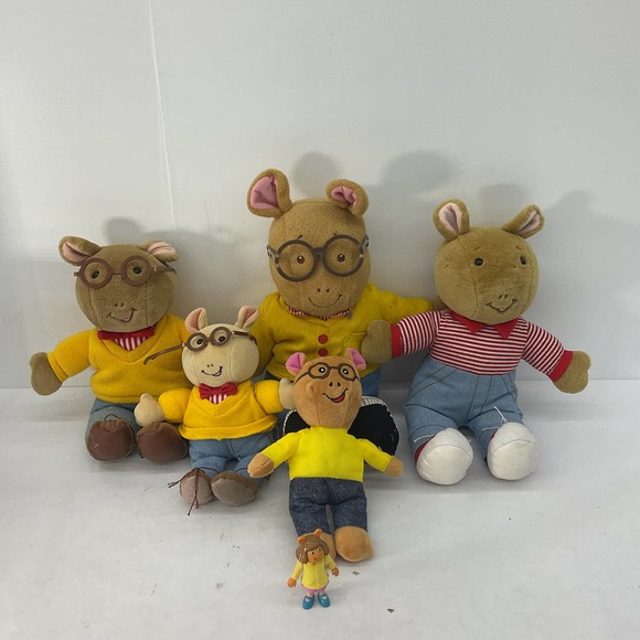 Arthur | Toys | Vtg 9s Pbs Eden Arthur Character Plush Dolls Toys ...